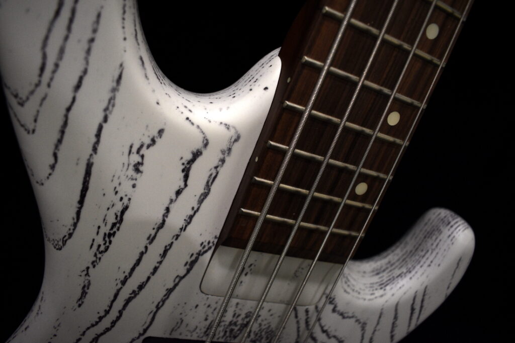 Tribe Bass Guitar Avalanche 4 wt - Bass Gear Direct