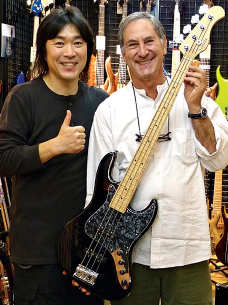 SADOWSKY GUITARS - METRO BASS - Bass Gear Direct